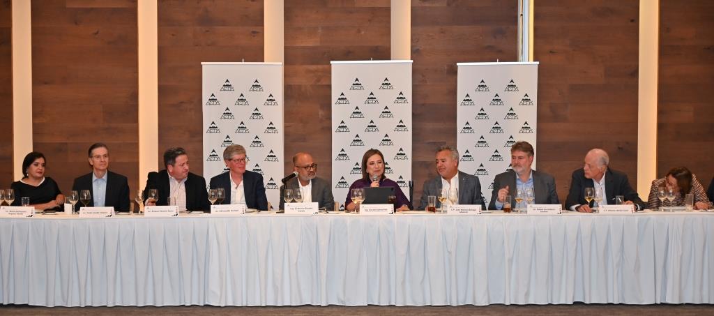 Se reunió AMDA con la Senadora Xóchitl Gálvez – AMDA